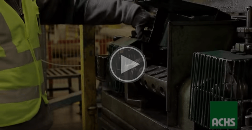 [VIDEO] Prevención sector Industria: Protección de las máquinas ...